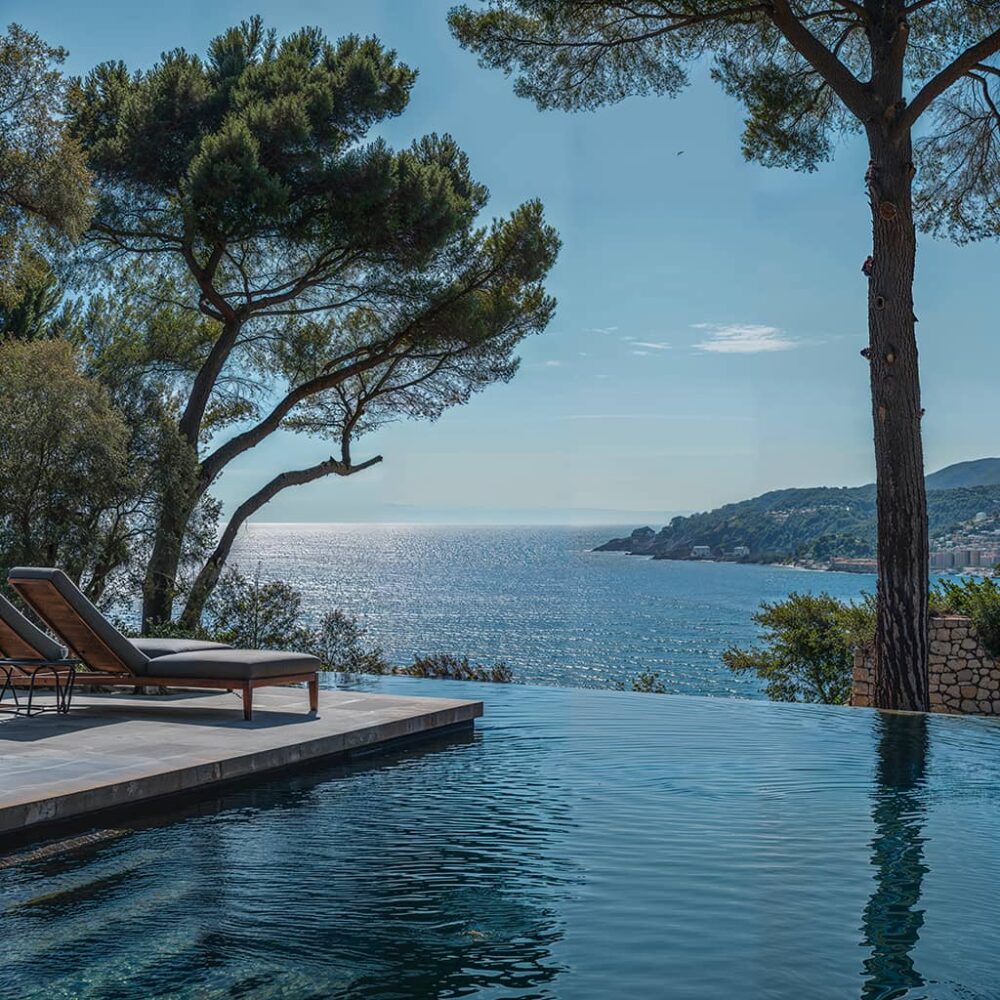 Réaliser une piscine design à débordement - Gallery Creation